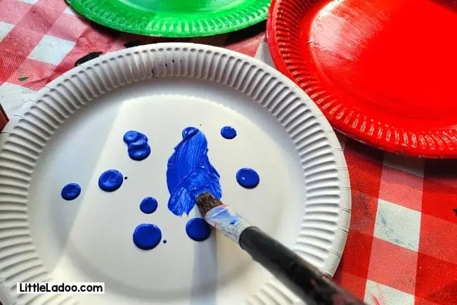 Paper Plate Monster Craft - Little Ladoo