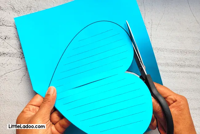 Paper Weaving Heart Craft - Little Ladoo