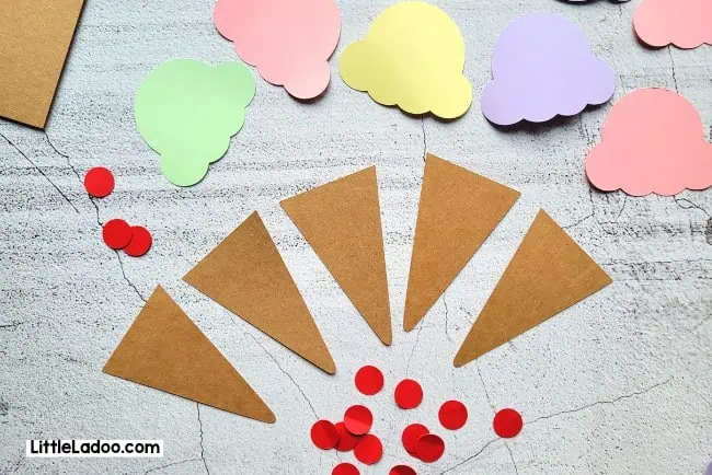 Ice Cream cone Craft { Free template }