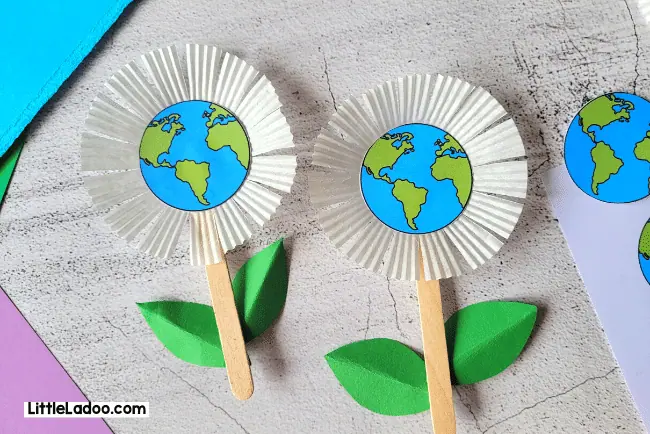 Earth Day Flower Craft - Little Ladoo
