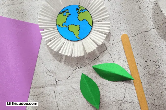 Earth Day Flower Craft - Little Ladoo