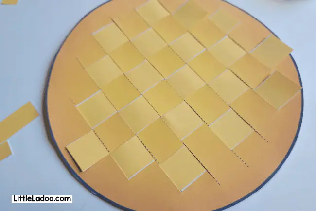 Summer Paper Weaving Crafts - 3 Fun Summer Crafts