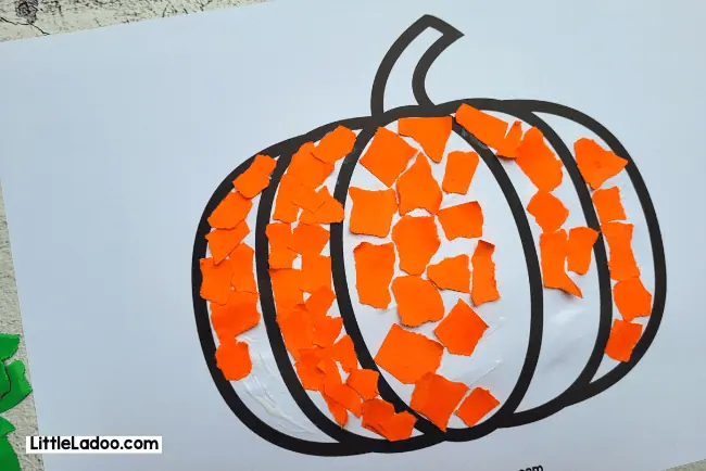 Torn Paper Pumpkin Craft {Free Printable}