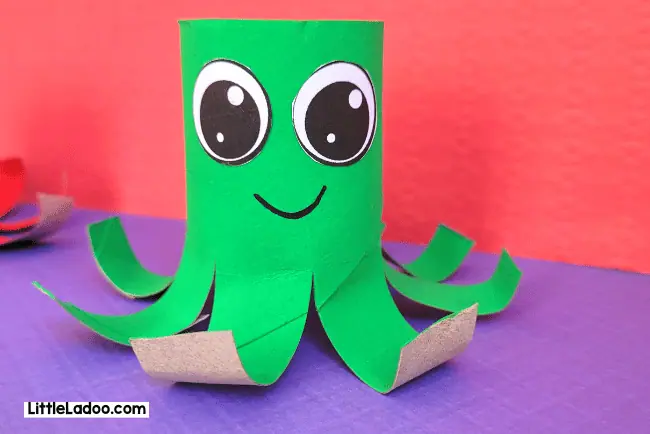 Toilet Paper Roll Octopus Craft {Free Template}