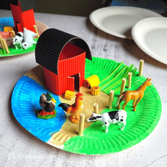 Easy and Fun Fall Crafts for kids