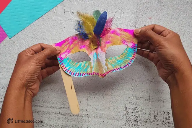 Symmetrical Painted Party Mask {Free Template}