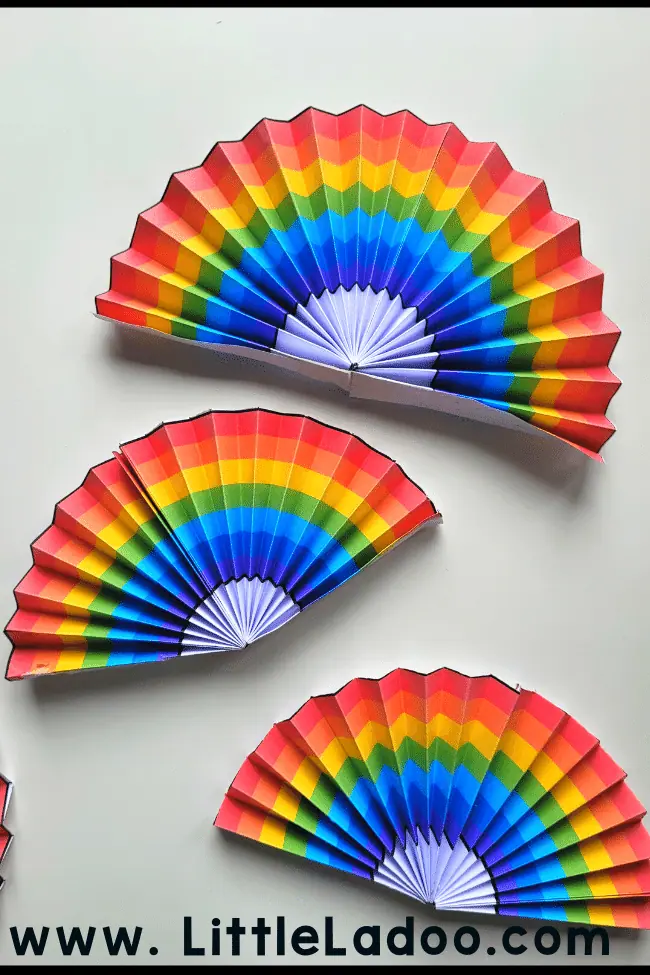 Accordion Fold Rainbow Craft {Free Printable}