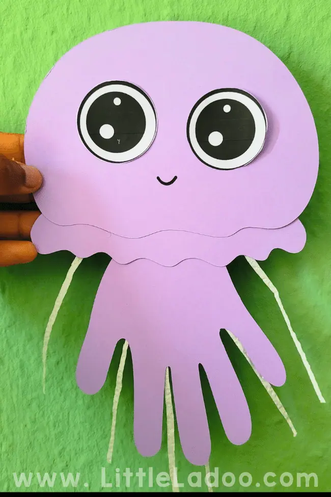 Handprint Jellyfish Craft {Free Template}
