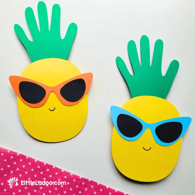 Handprint Pineapple Craft {Free Template}