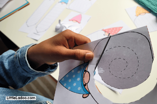 Gnome Scissor Skills {Free Printable}