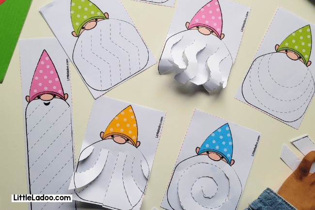 Gnome Scissor Skills {Free Printable}