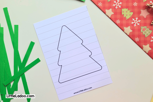 Zig Zag Paper Christmas Tree Craft {Free Template}