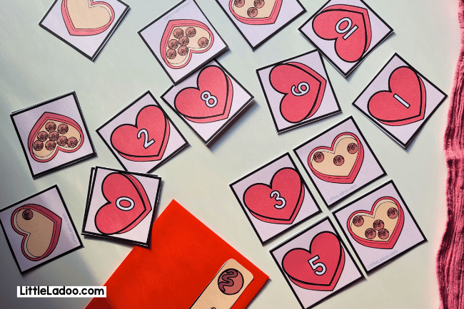 Valentine Count and Match Cards {Free Printable}