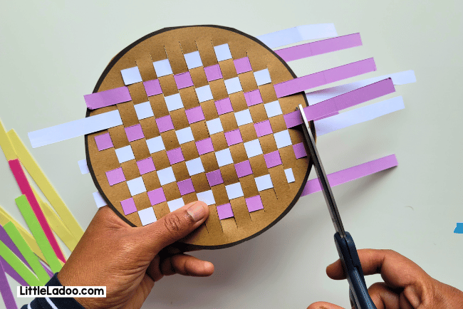 Paper Weaving Snail Craft