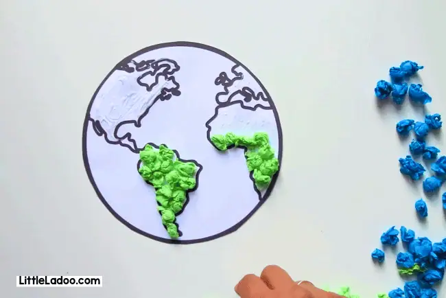 Crumpled Paper Earth Craft {Free Template}