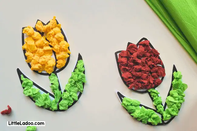 Crumpled Paper Tulip Craft {Free Template}