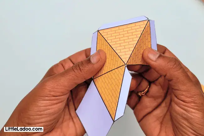 Egyptian Pyramid Craft {With a Printable}