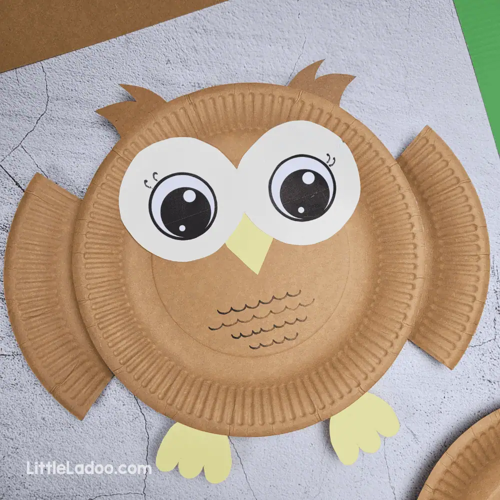 Paper Plate Owl Craft {Free Template}