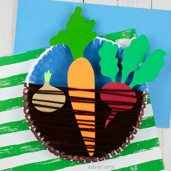 15 Paper Plate Farm Crafts for Kids